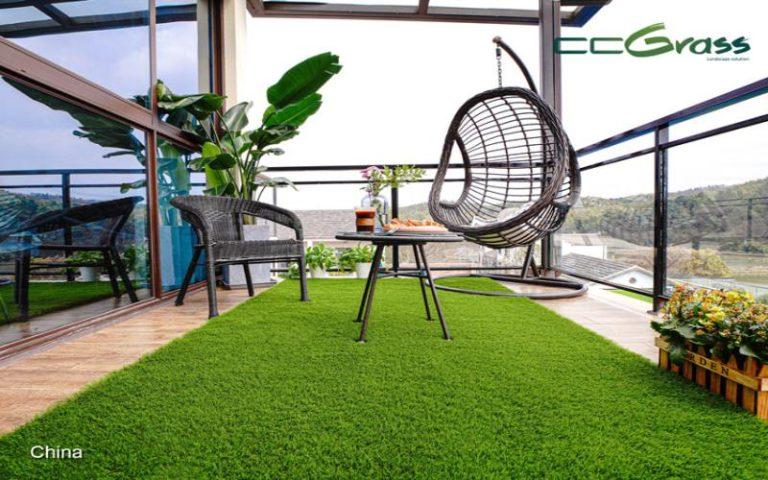 Transforming Your Balcony with Artificial Grass: A Green Oasis at Home ...